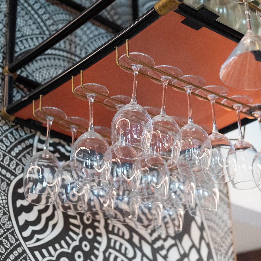 About Ushna - Abu dhabi - Ushna Restaurant